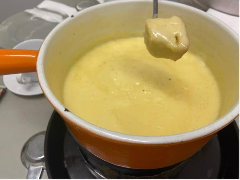 Where to Find the Best Fondue in Zurich: Top 8 Spots for a Delicious ...